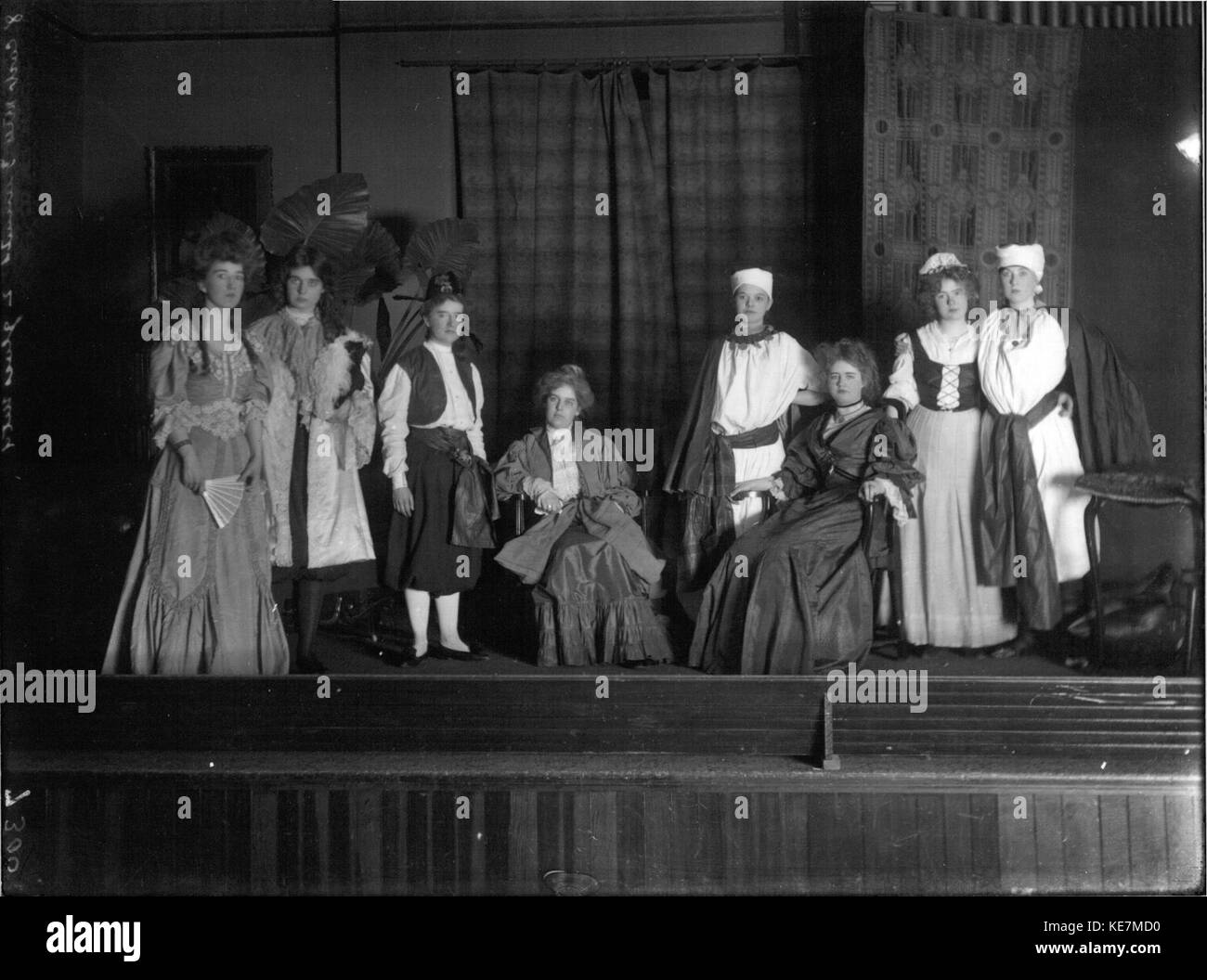 Theatre troupe in costume 1906 (3192627694 Stock Photo - Alamy