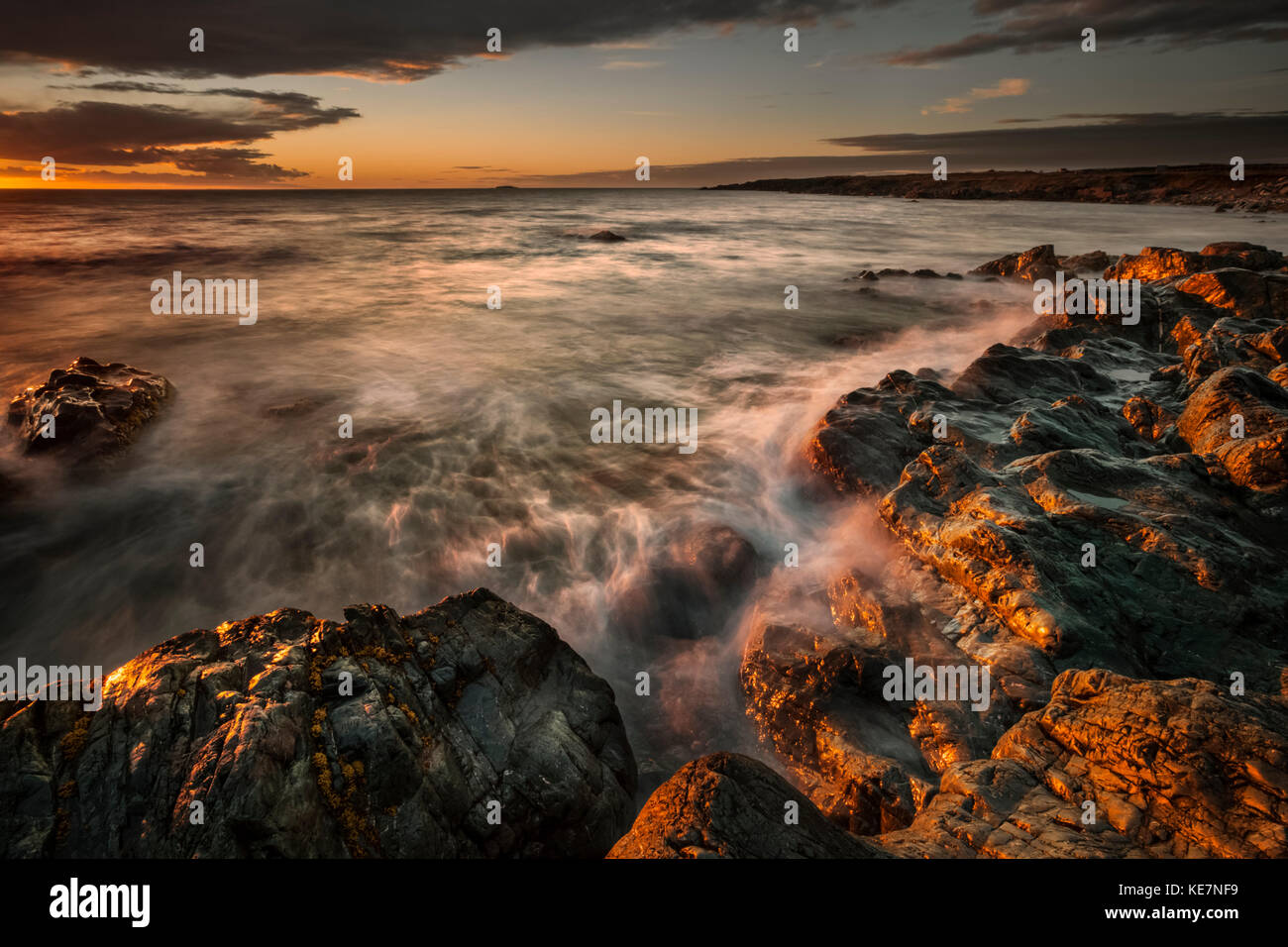 Atlantic ocean water hi-res stock photography and images - Alamy