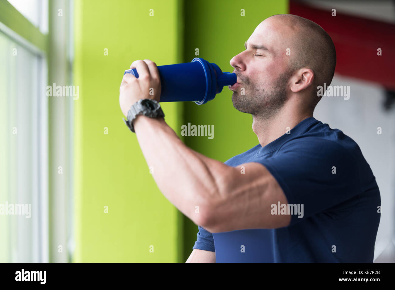 Bodybuilder resting after workout hi-res stock photography and images - Alamy