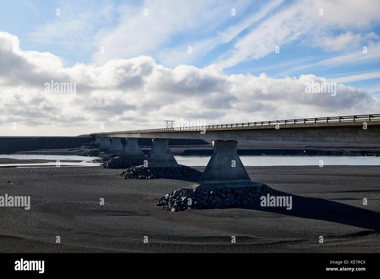 Scenic riverbed hi-res stock photography and images - Alamy