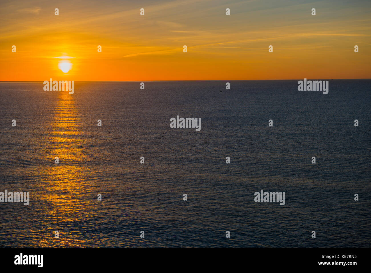 Golden sunlight reflects on hi-res stock photography and images - Alamy