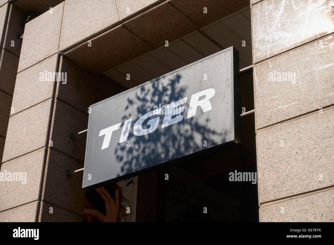 Tiger shop entrance, logo brand Stock Photo - Alamy