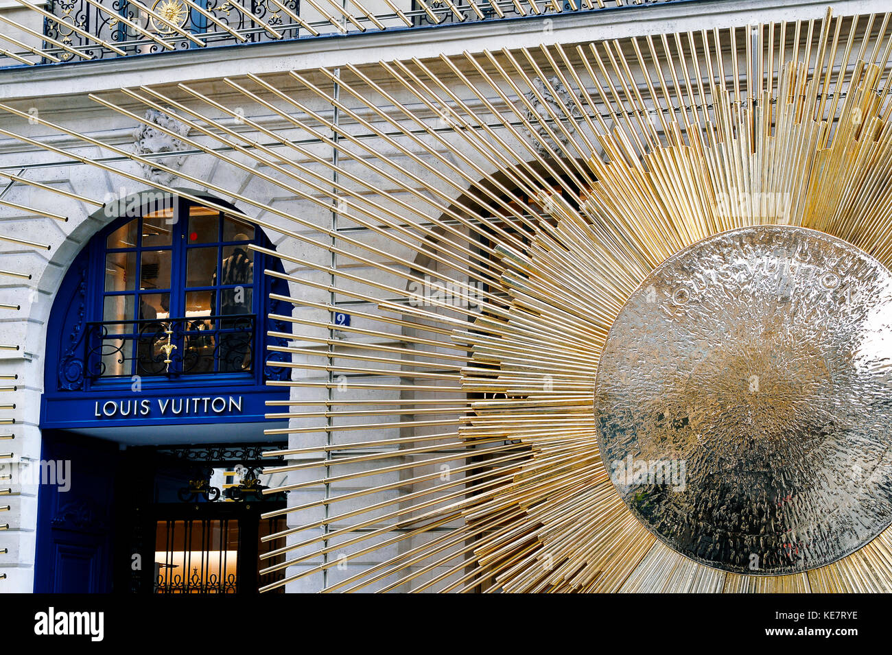 Louis Vuitton flagship store, place Vendôme, Paris - France Stock Photo ...