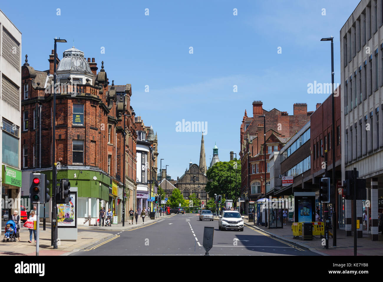 Looking up Pinstone Street towards the Peace Gardens and Sheffield Town ...