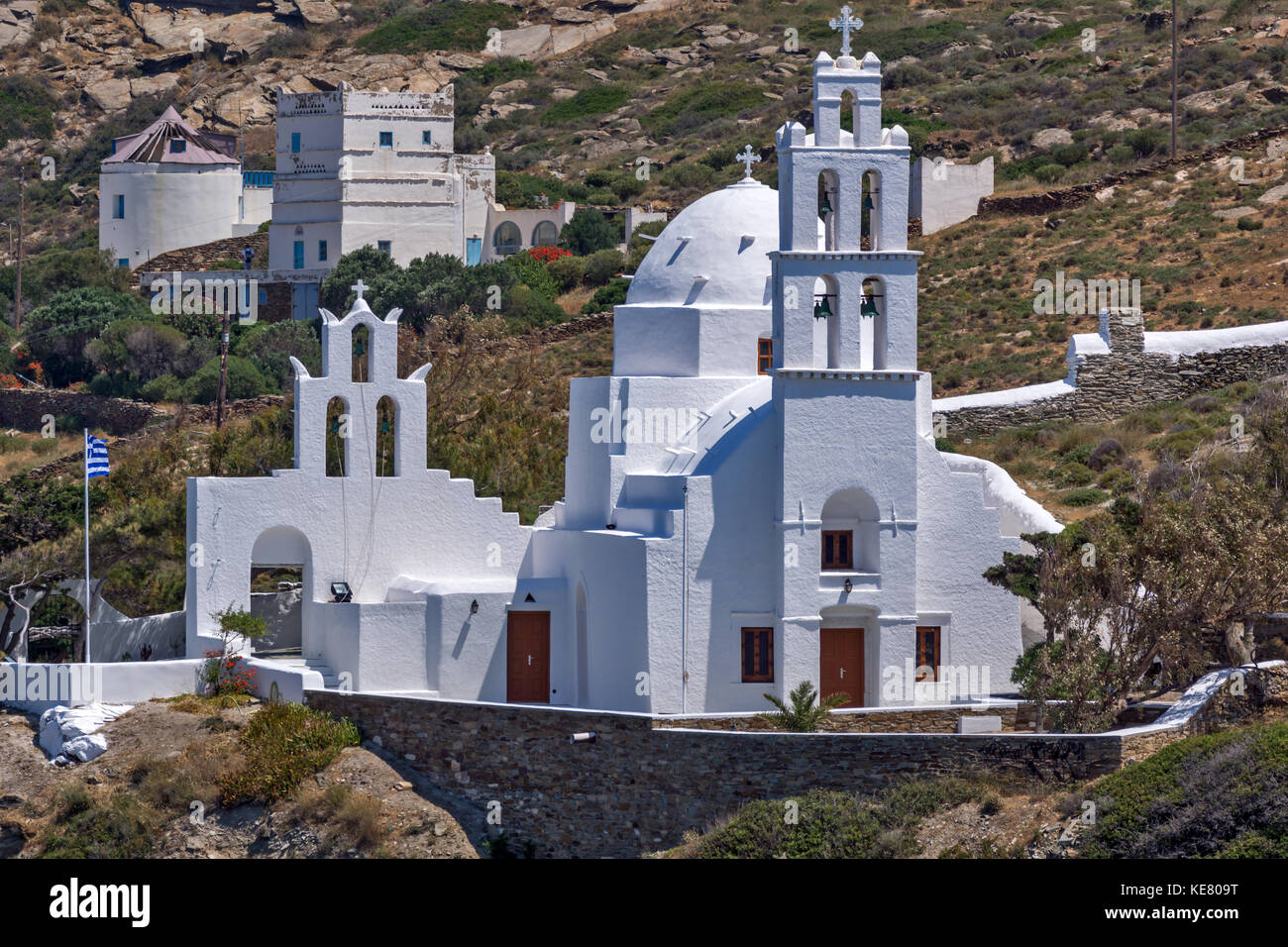 White churches in town of Ios, Cyclades, Greece Stock Photo - Alamy
