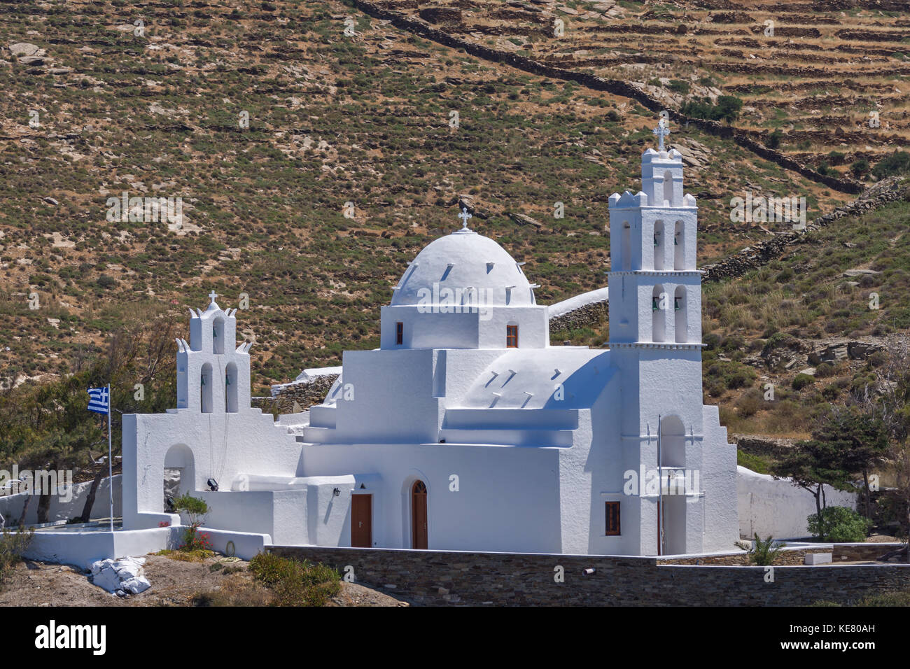 White churches in town of Ios, Cyclades, Greece Stock Photo - Alamy