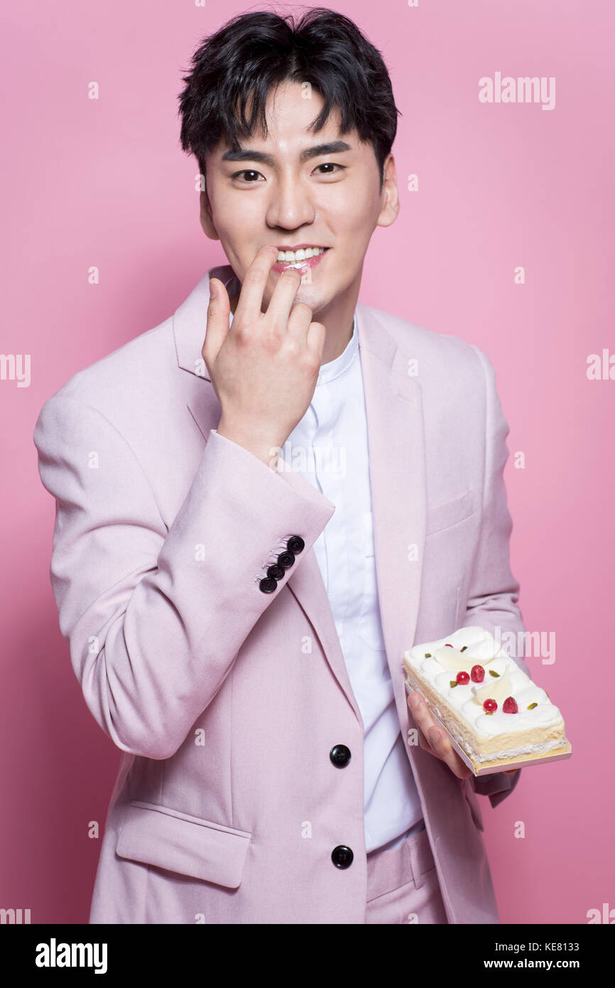 25 beauty cake hi-res stock photography and images - Alamy