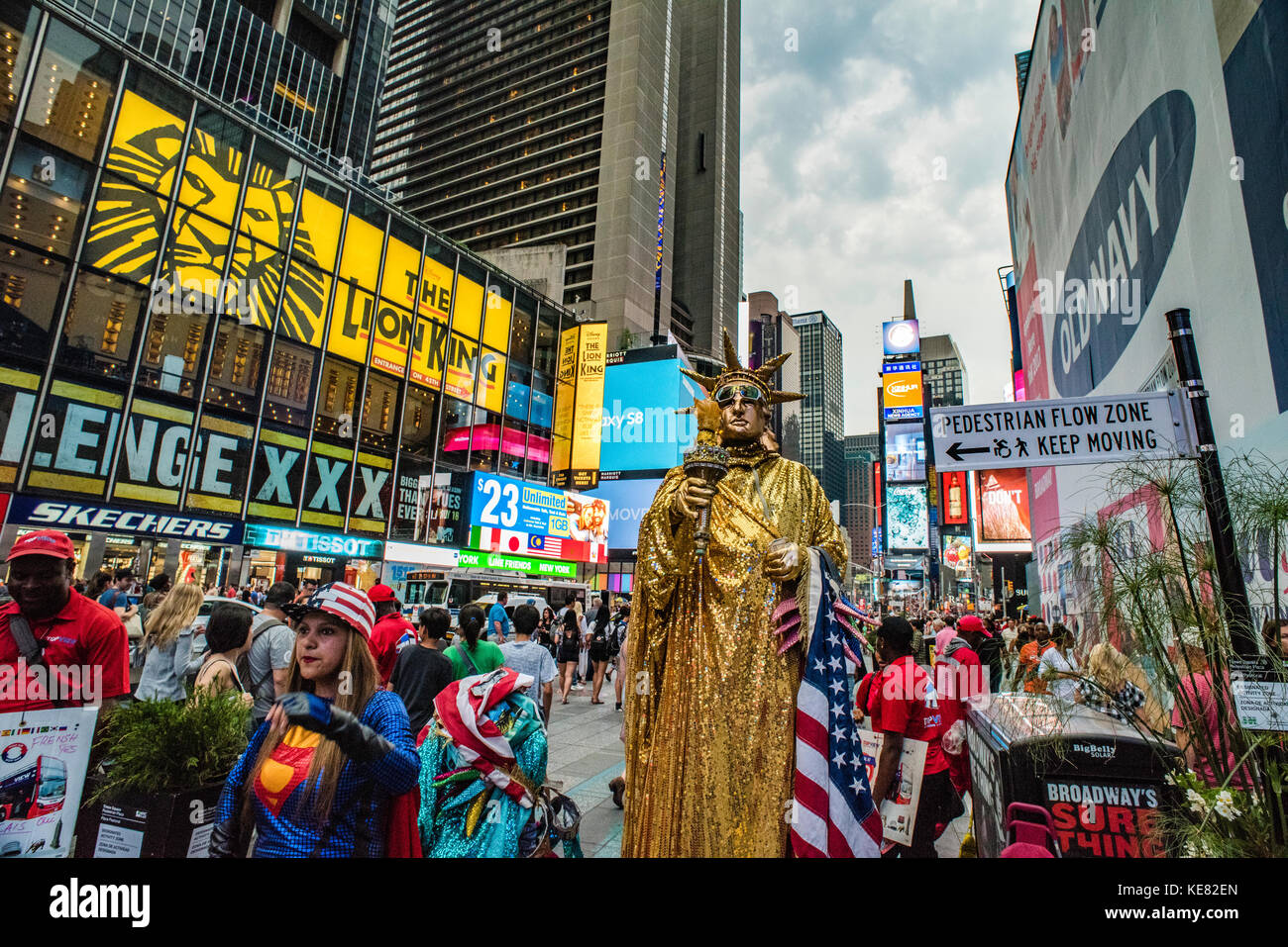 Street scenes around NYC, Manhattan Stock Photo - Alamy