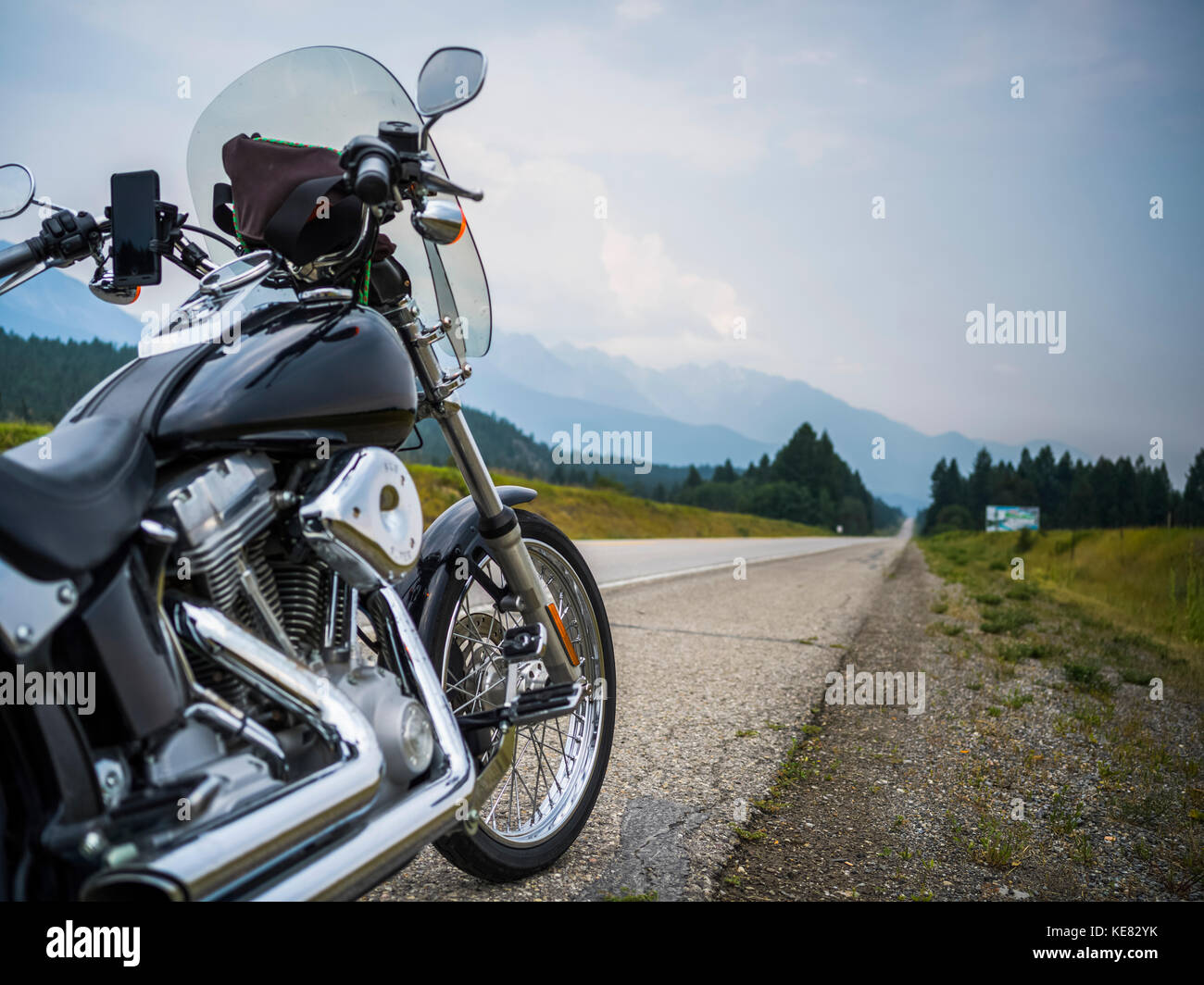 Parked highway hi-res stock photography and images - Alamy