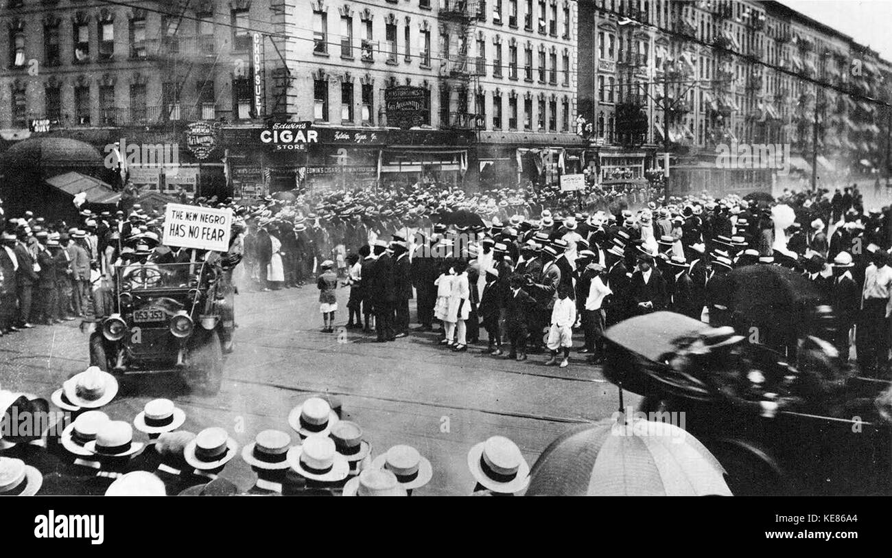 UNIA parade in Harlem, 1920 Stock Photo - Alamy
