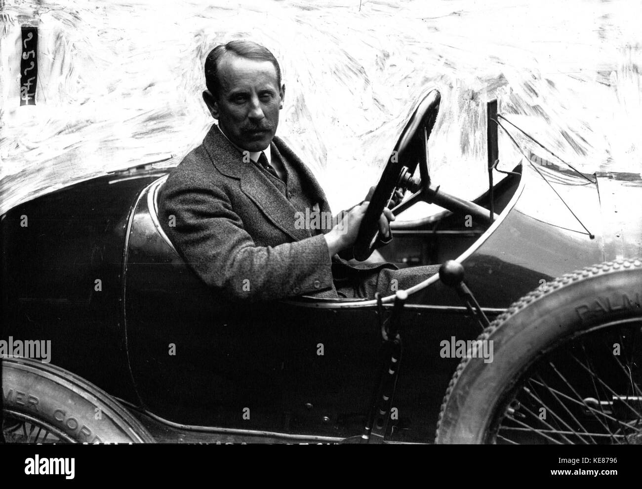 W watson hi-res stock photography and images - Alamy