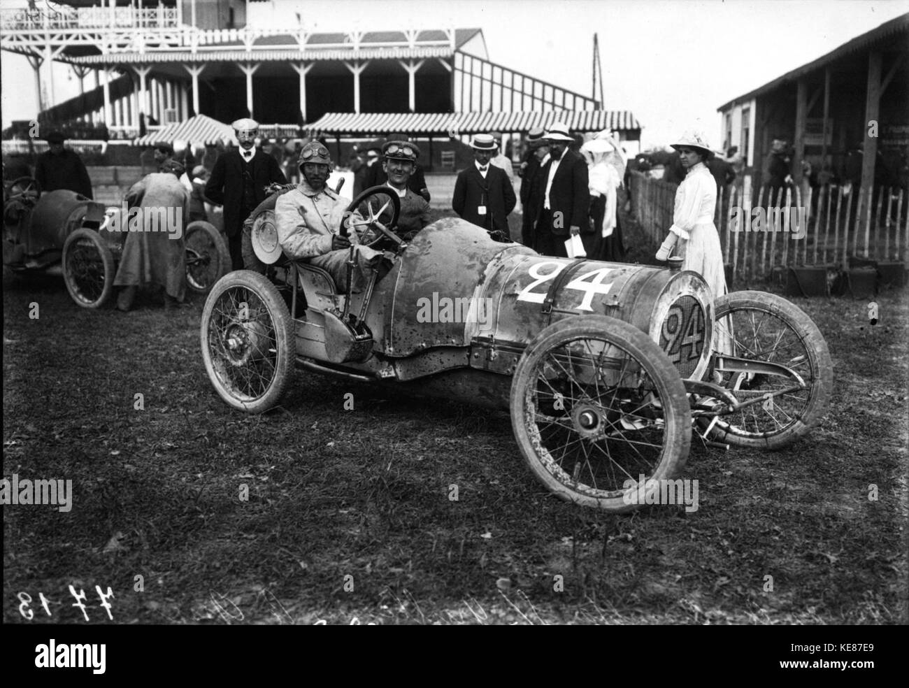 Gordon Hamilton in his le Gui at the 1908 Grand Prix des Voiturettes at ...