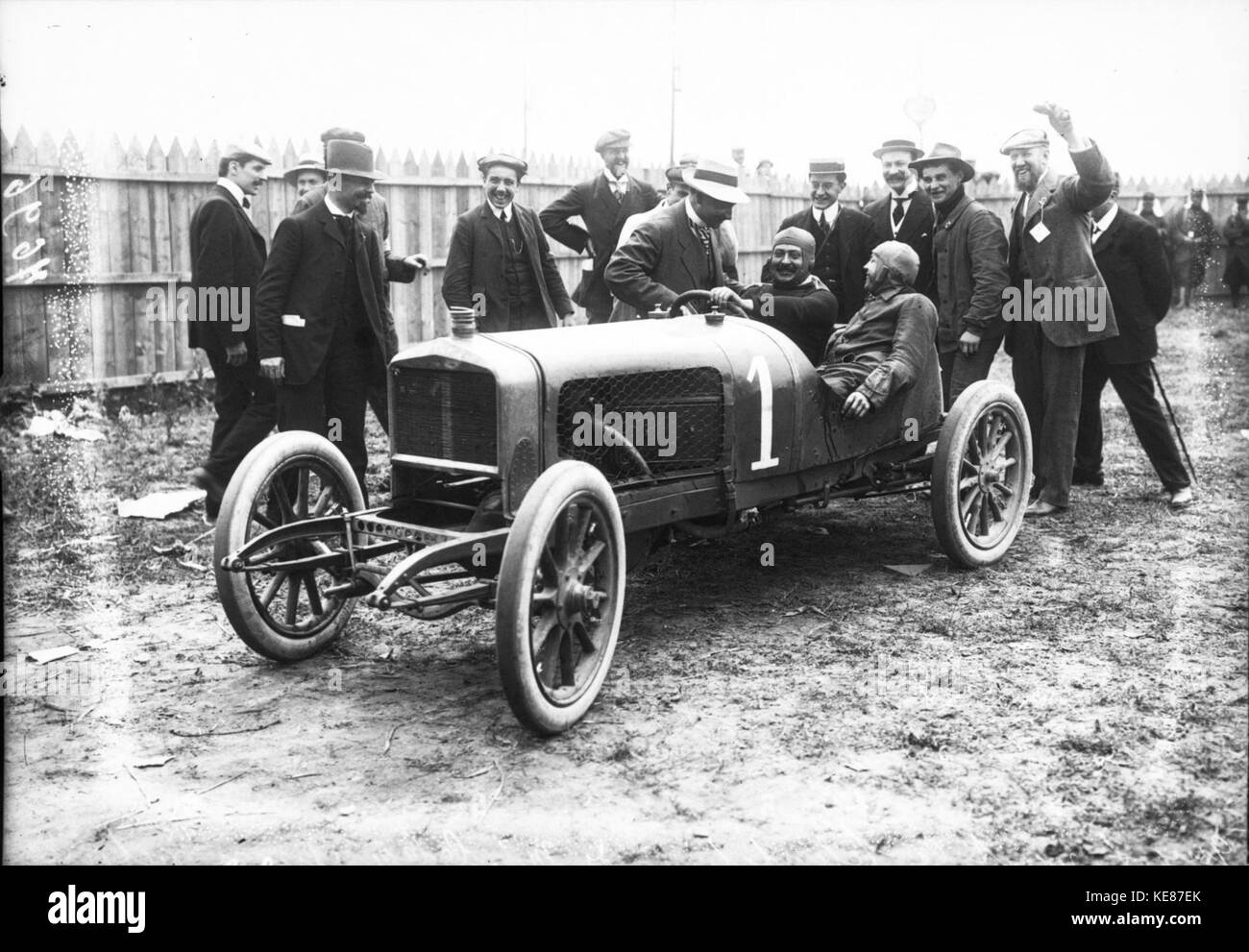 Albert Guyot in his Delage at the 1908 Grand Prix des Voiturettes at ...