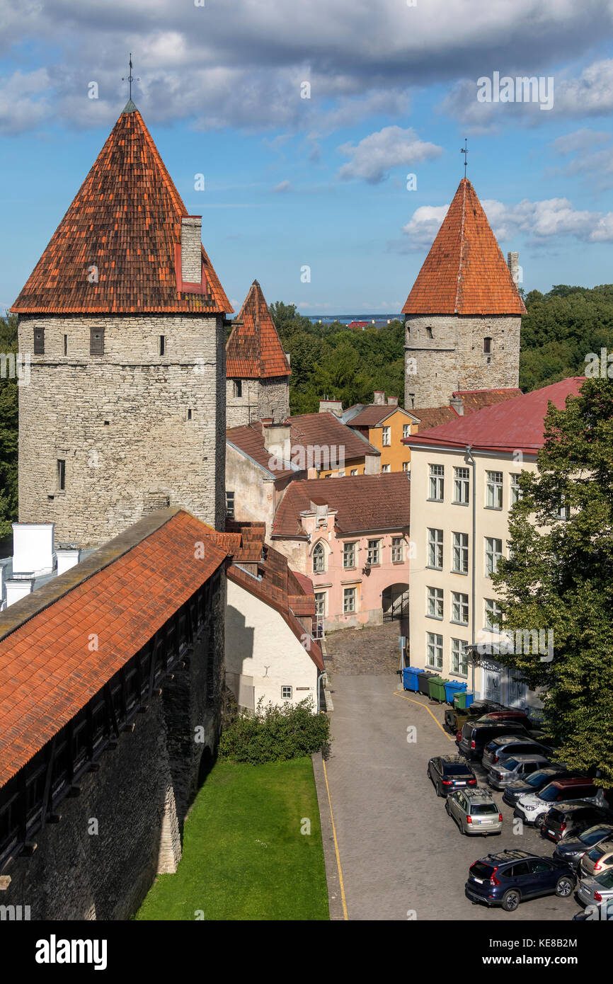 Tallinn medieval architecture hi-res stock photography and images - Alamy