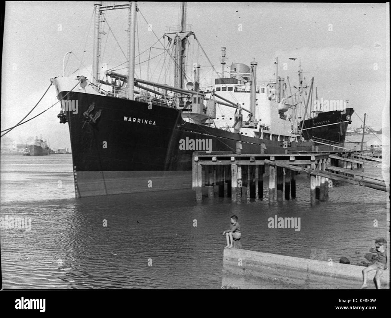 Newcastle harbour ship hi-res stock photography and images - Alamy