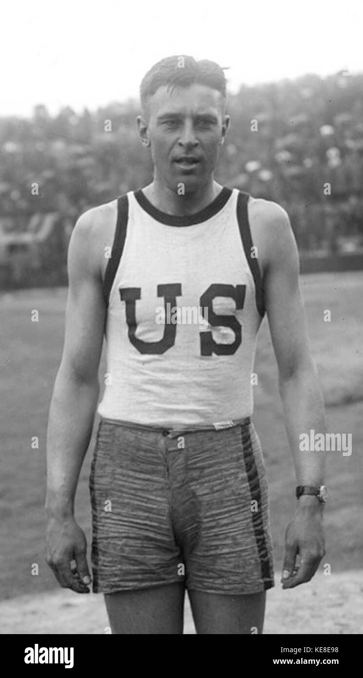 Robert simpson hi-res stock photography and images - Alamy