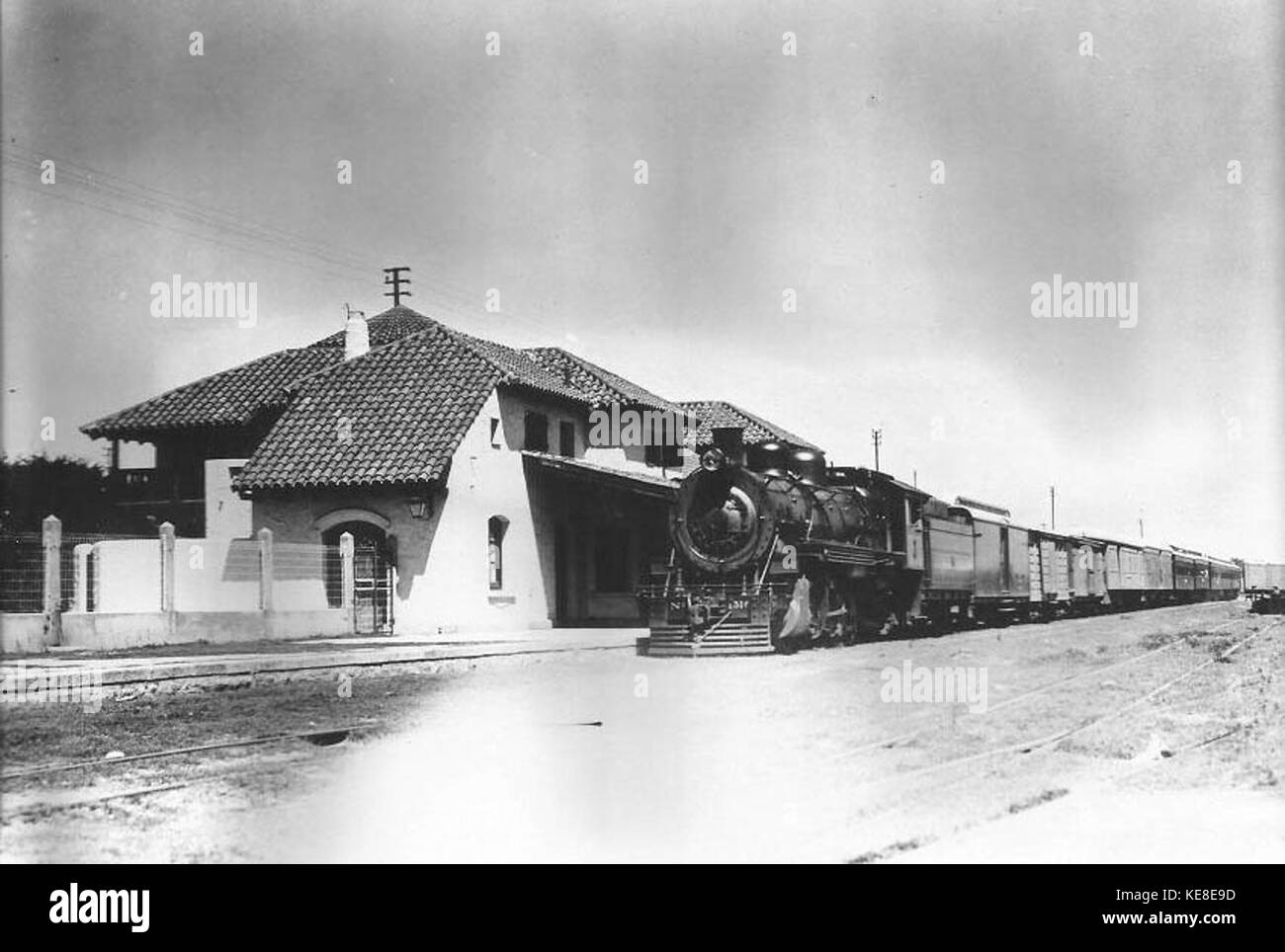 Valle hermoso hi-res stock photography and images - Alamy