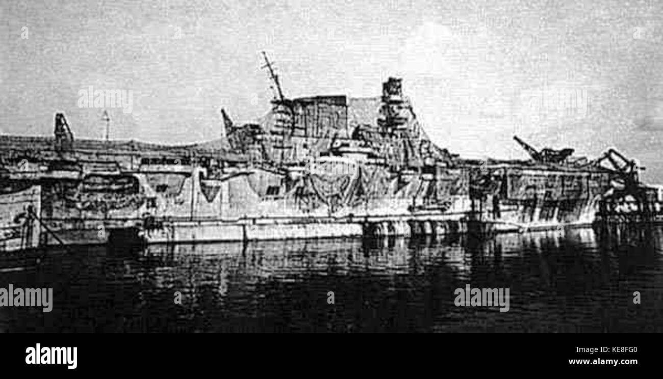 RN Aquila in allestimento Stock Photo - Alamy