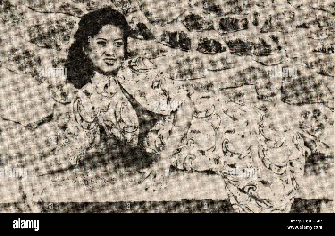 Titien Sumarni lying down, Sejarah Hidup RA Titien Sumarni, p57 Stock ...