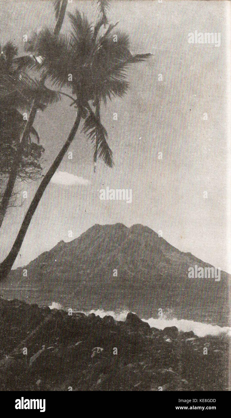 Mount Giri, Kami Memperkenalkan Maluku dan Irian Barat, p80 Stock Photo ...