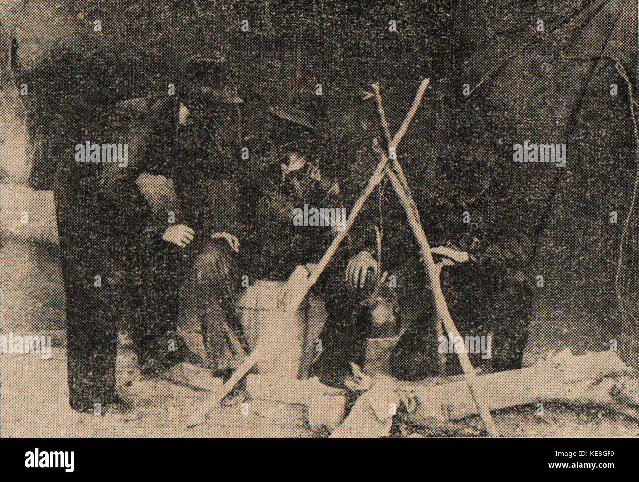 Assistant Wedana comes to Rohati's aid 1, Garoeda Mas, p46 Stock Photo ...