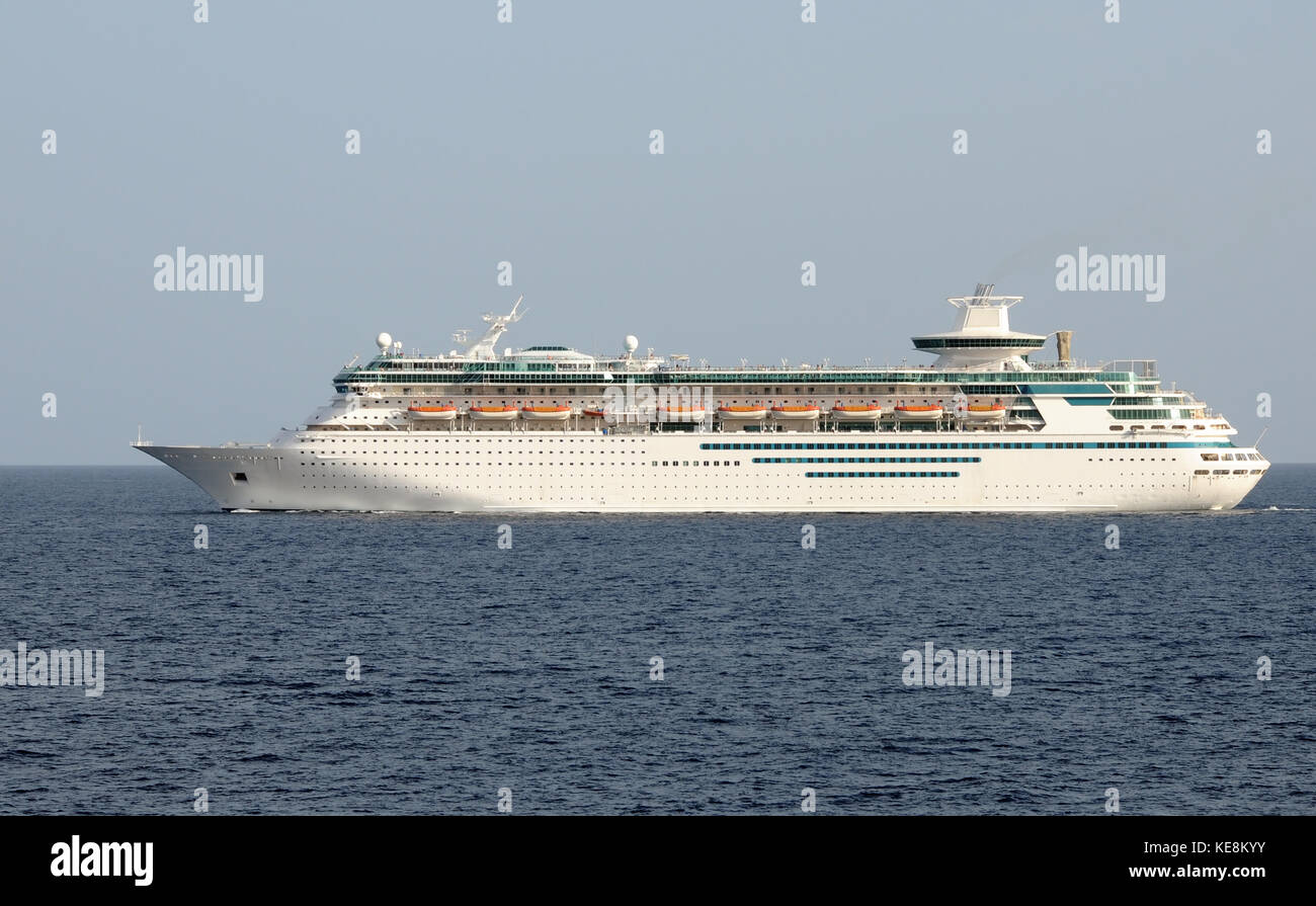 Modern ocean liner at sea side view Stock Photo - Alamy