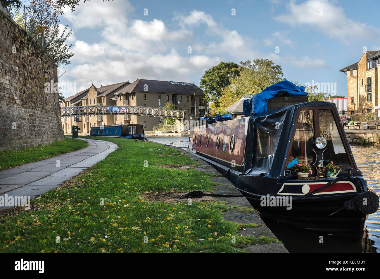 Views along Lancaster Canal in the centre of Lancaster Stock Photo - Alamy