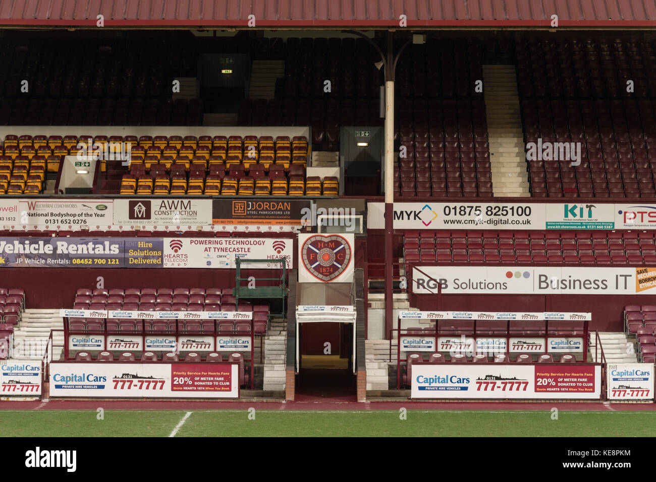 Tynecastle stadium advertising hi-res stock photography and images - Alamy