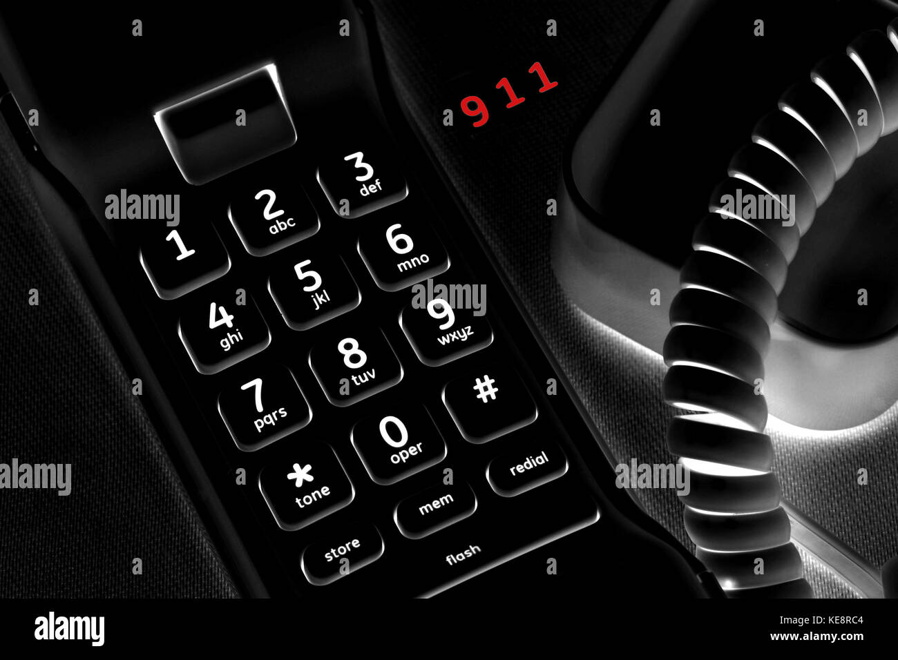 911 phone hi-res stock photography and images - Alamy