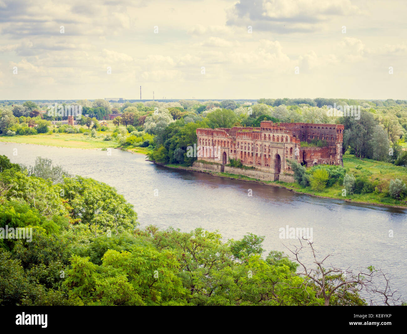 The granary building hi-res stock photography and images - Alamy