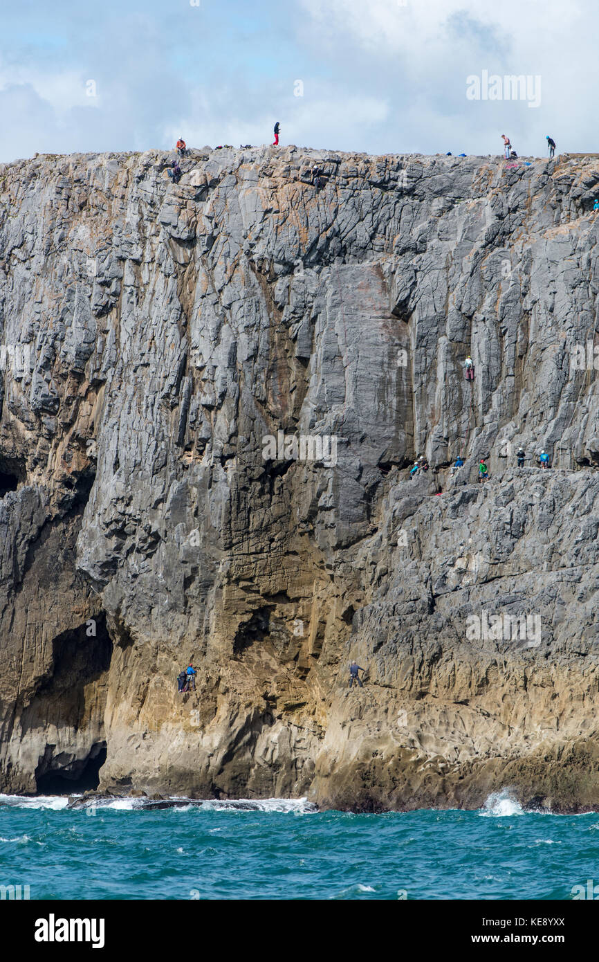 Climbing over ledge hi-res stock photography and images - Alamy
