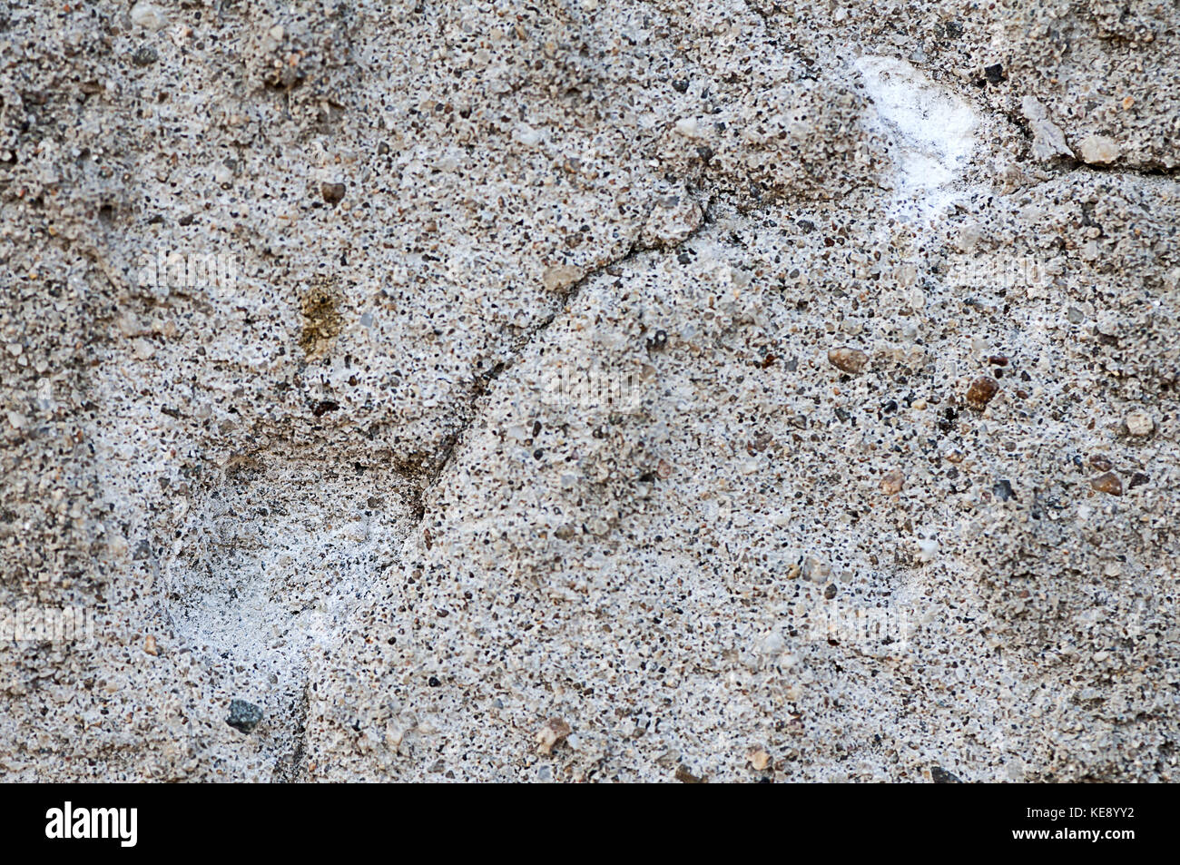 Brick wall. Broken plaster. Cracked and corroded cement Stock Photo - Alamy