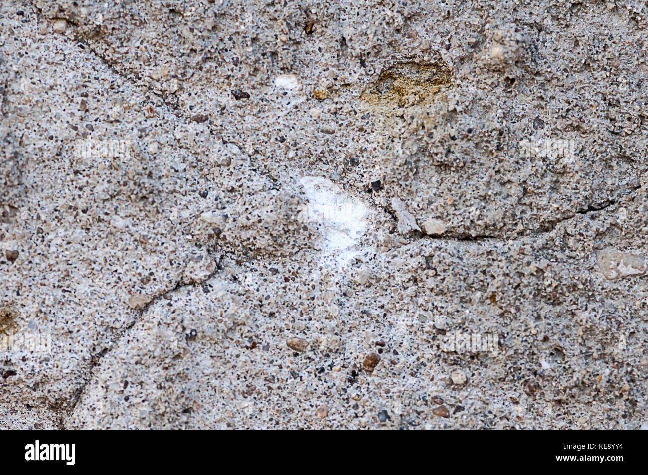 Brick wall. Broken plaster. Cracked and corroded cement Stock Photo - Alamy