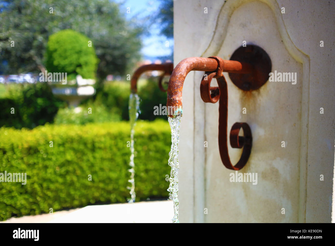 Rusty copper tap Stock Photo - Alamy