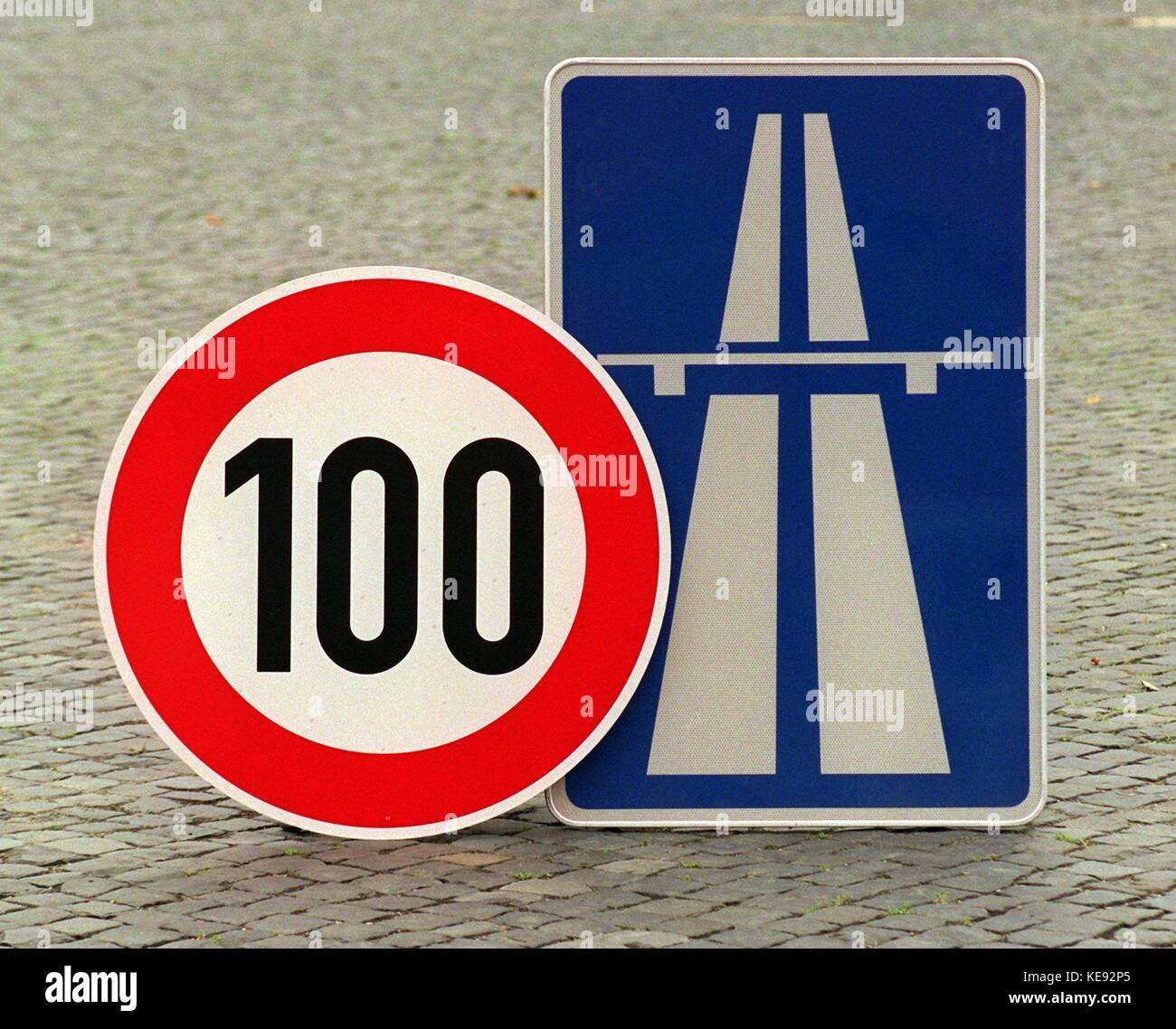 Speed limit hundred sign placed next to highway sign, pictured on 6th ...