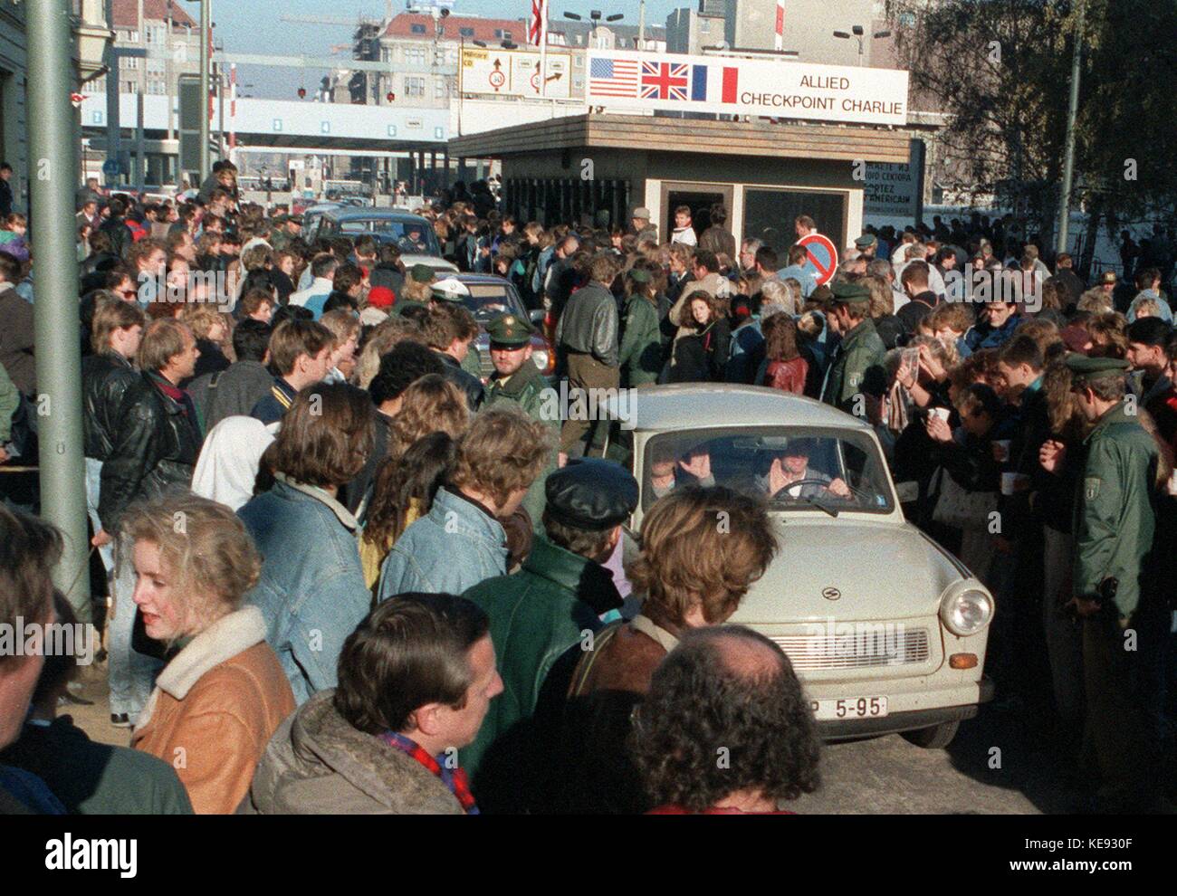 1989 trabi hi-res stock photography and images - Alamy