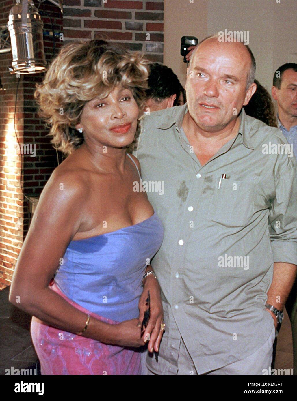 American singer Tina Turner and German photographer Peter Lindbergh at ...