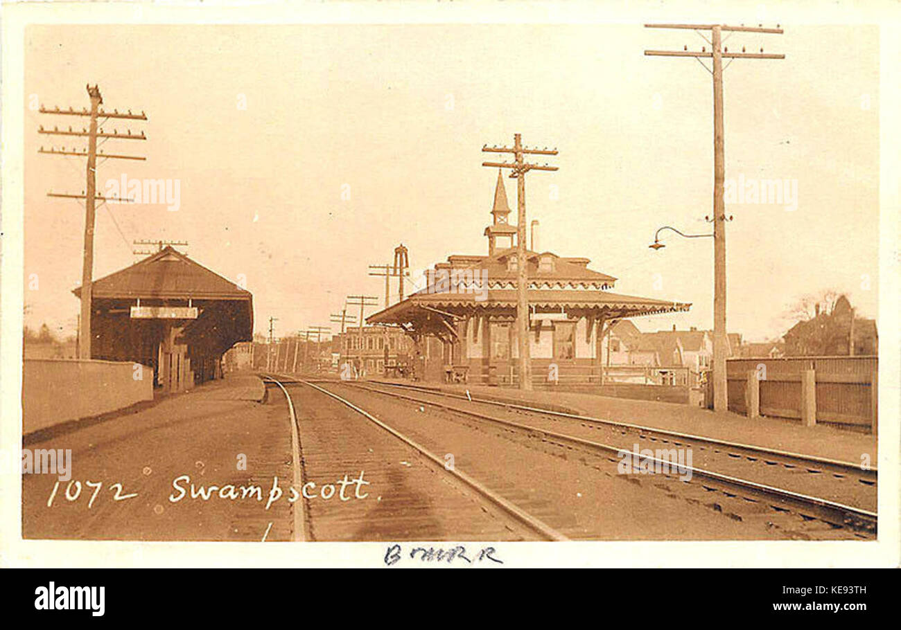 Swampscott station postcard Stock Photo - Alamy