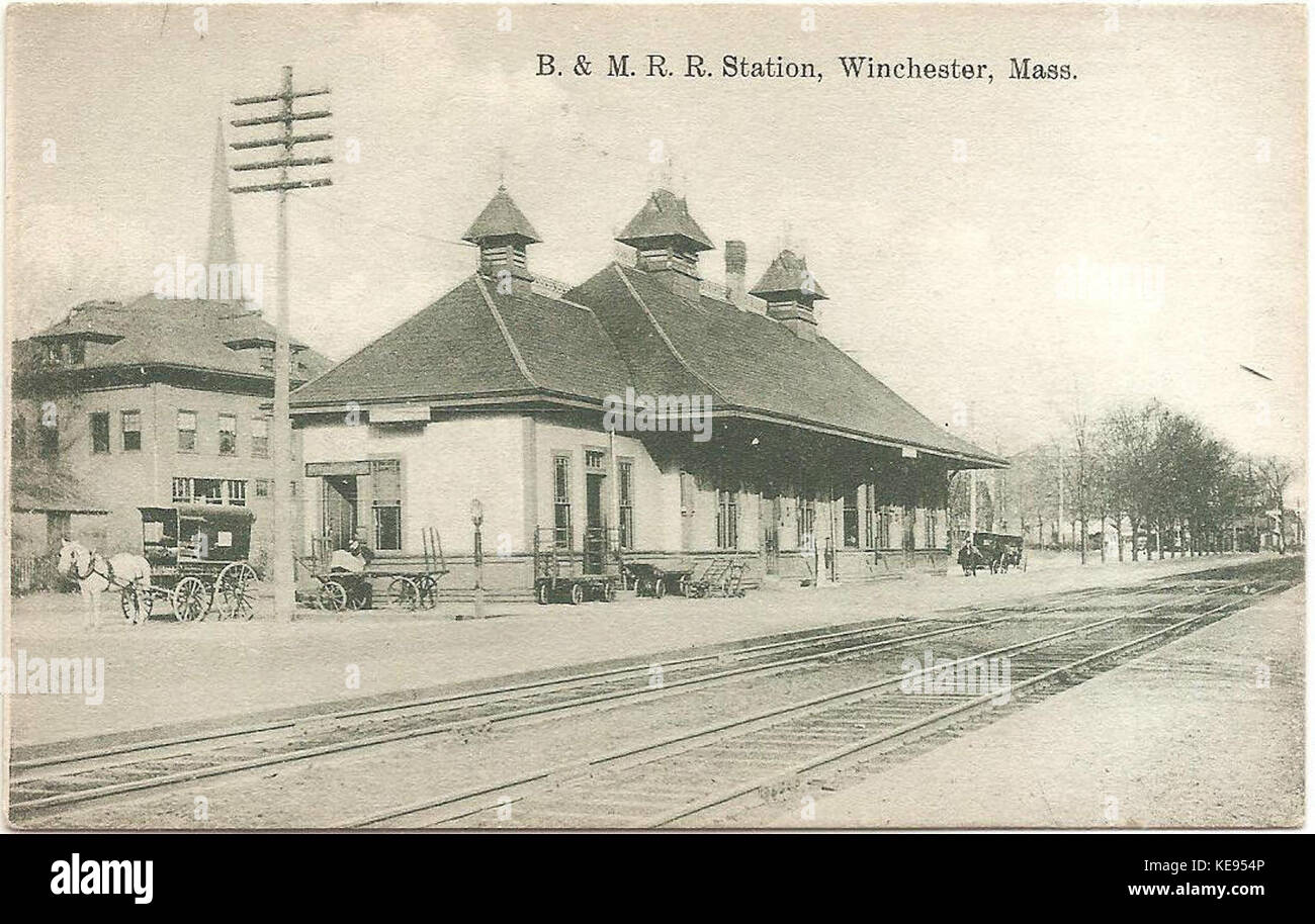 Winchester railway station hi-res stock photography and images - Alamy