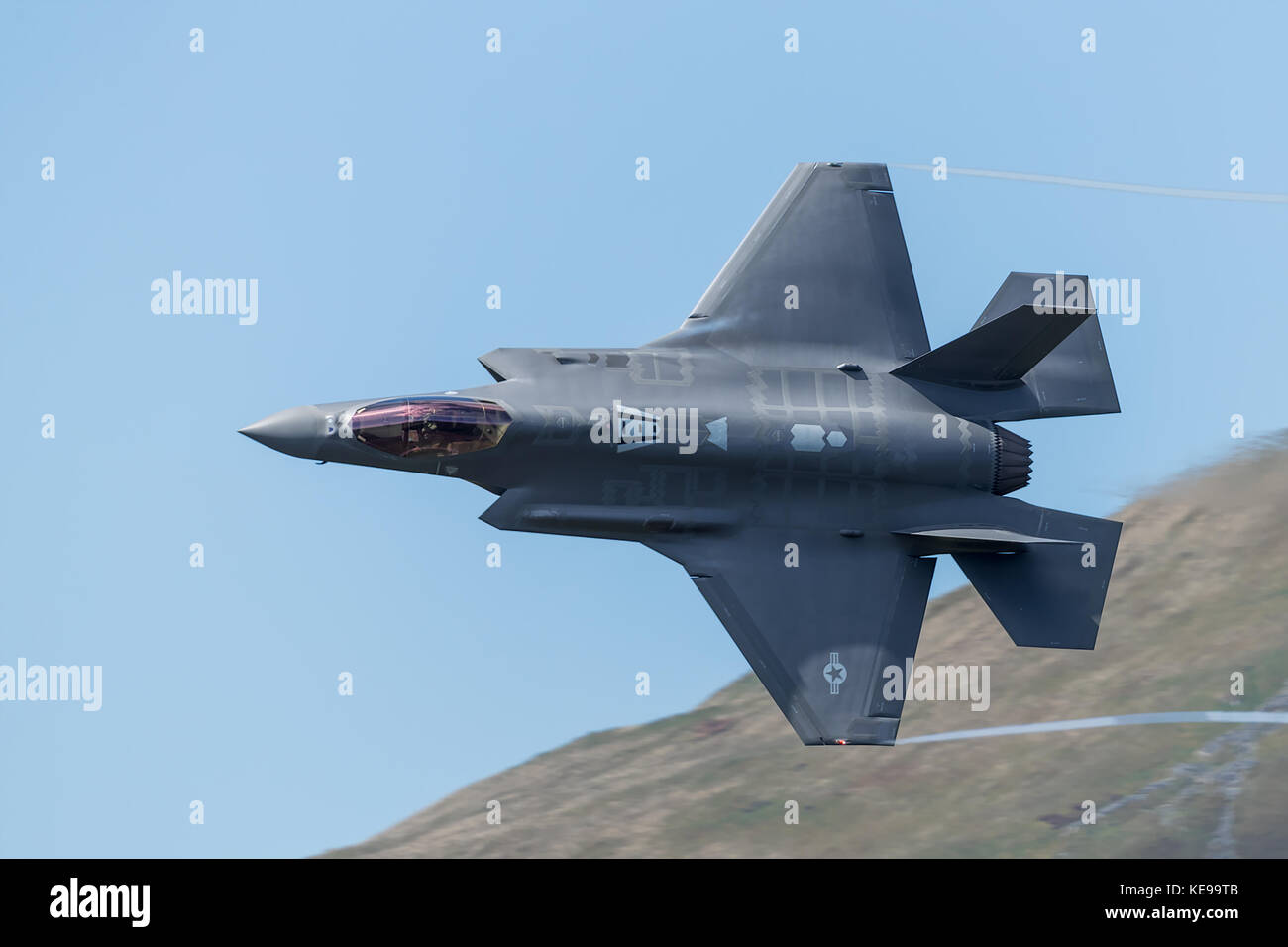 F35 fighter hi-res stock photography and images - Alamy