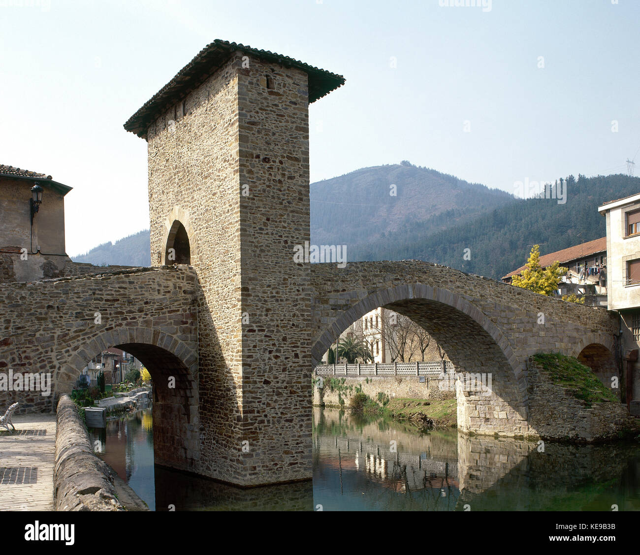 Old bridge of balmaseda hi-res stock photography and images - Alamy