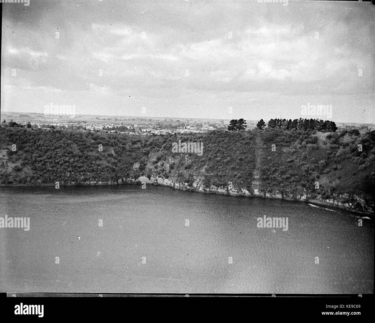 34906 Blue Lake Adelaide trip Stock Photo - Alamy