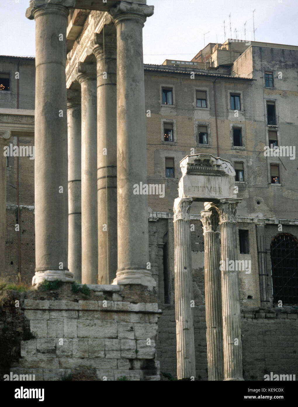 Rome italy temple hi-res stock photography and images - Alamy