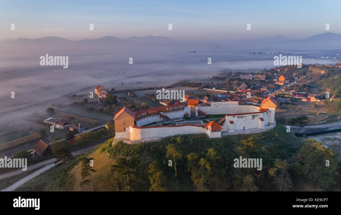 Feldioara fortress hi-res stock photography and images - Alamy