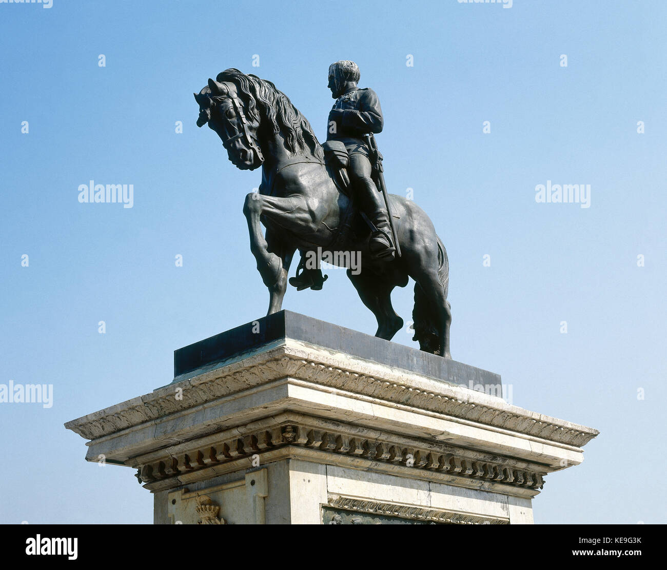 Juan prim hi-res stock photography and images - Alamy