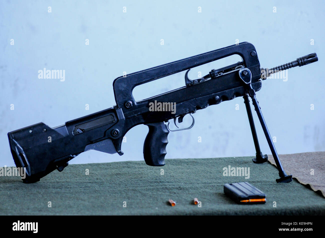 Famas hi-res stock photography and images - Alamy