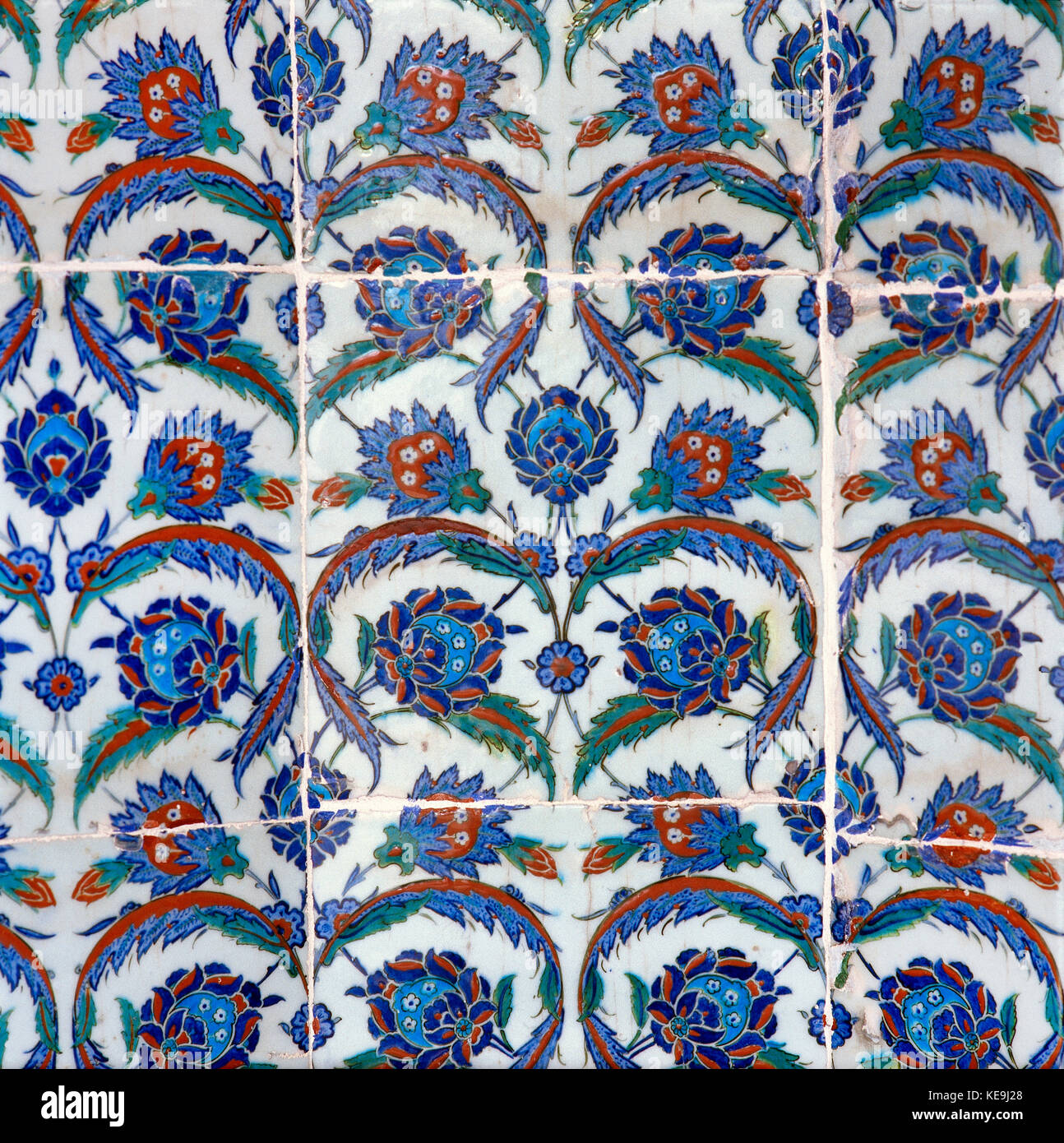 Islamic art, Ottoman style Stock Photo - Alamy