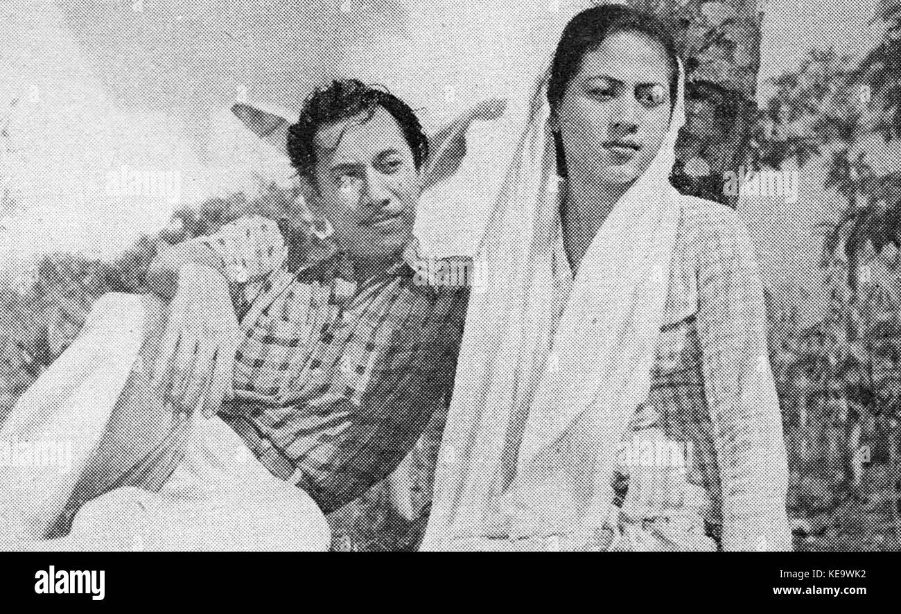 R Mustari and Mardiana in Tengah Malam, Film Varia 2.2 (February 1955 ...