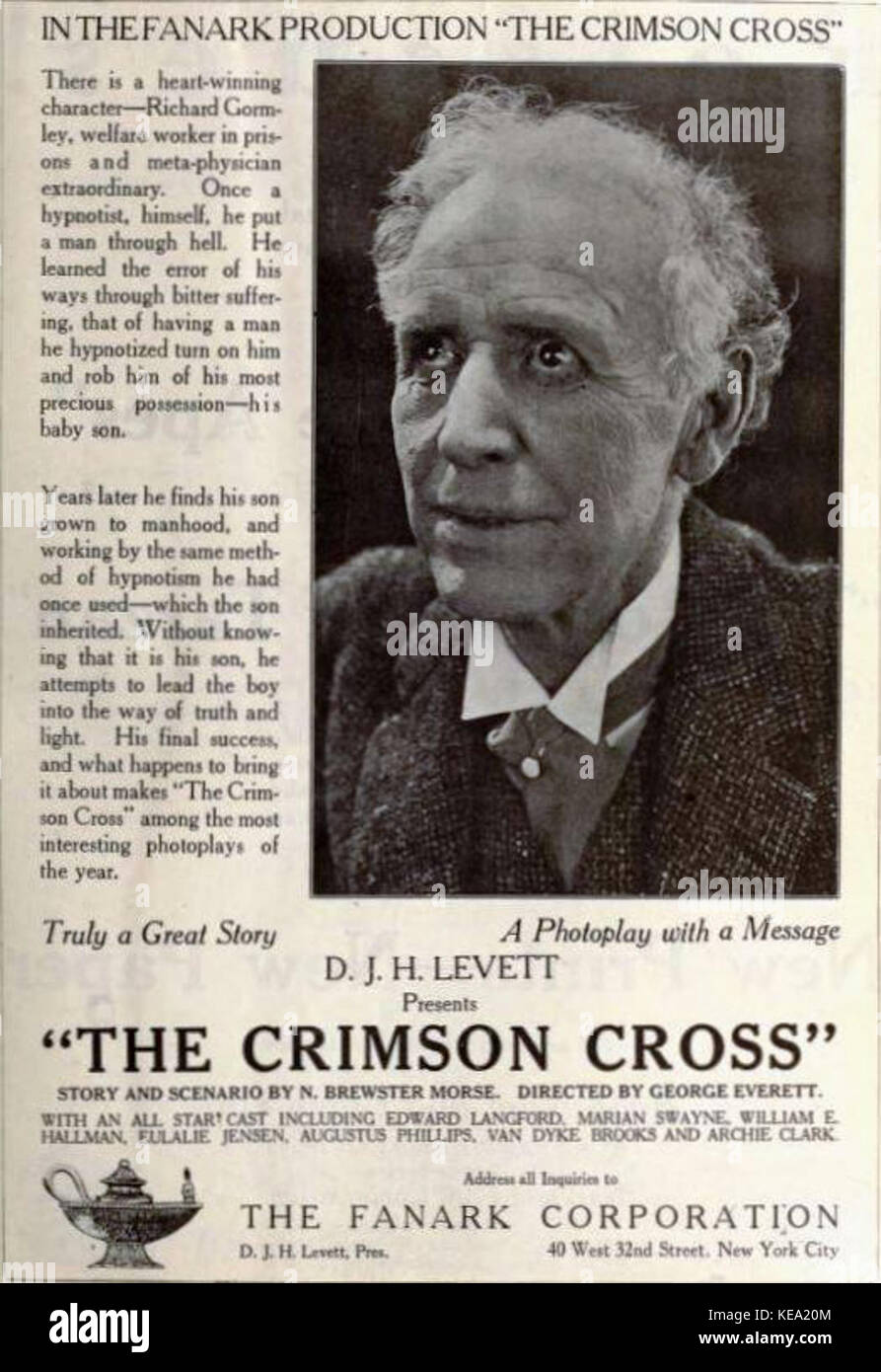 Crimson cross hi-res stock photography and images - Alamy