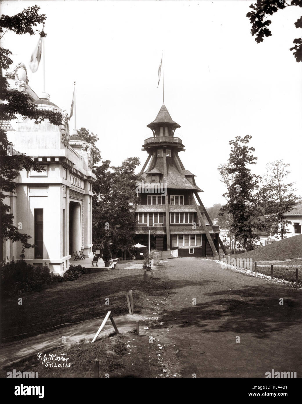 Vintage corn palace hi-res stock photography and images - Alamy